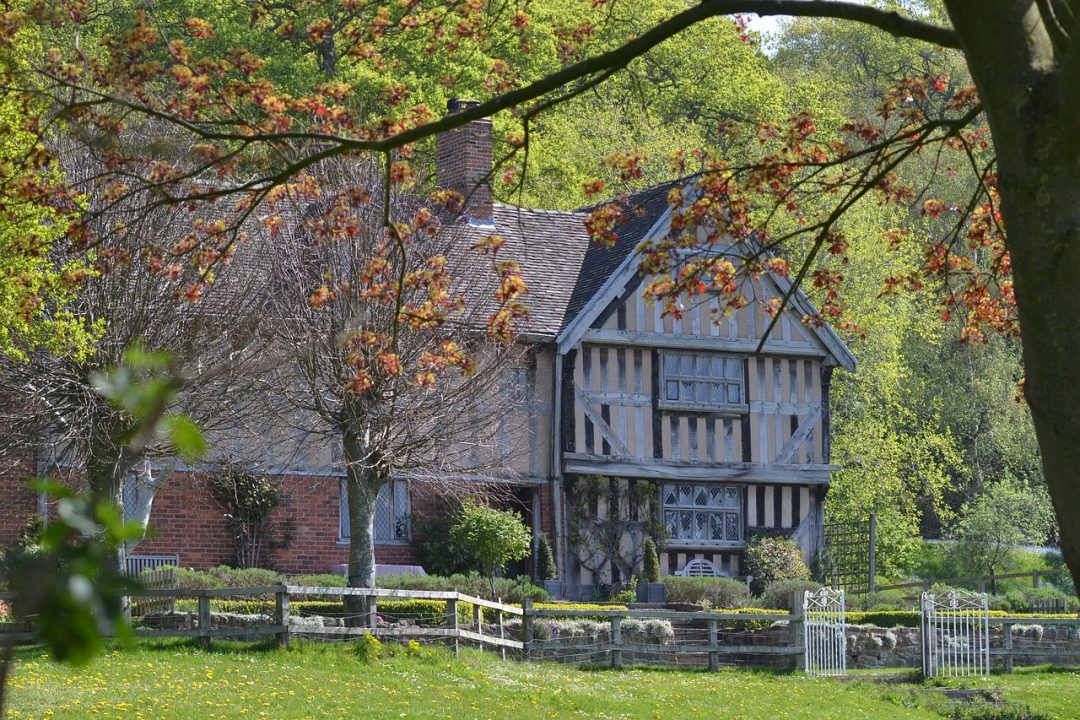 Cheshire, England - Earth Site Education